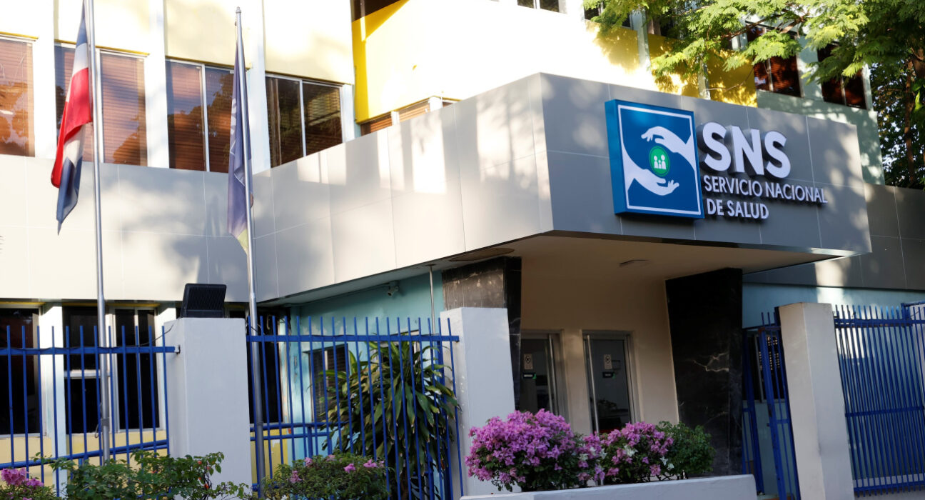 SNS exhibe tres años de logros y avances en la Red Pública de Servicios de Salud - 7dias.com.do